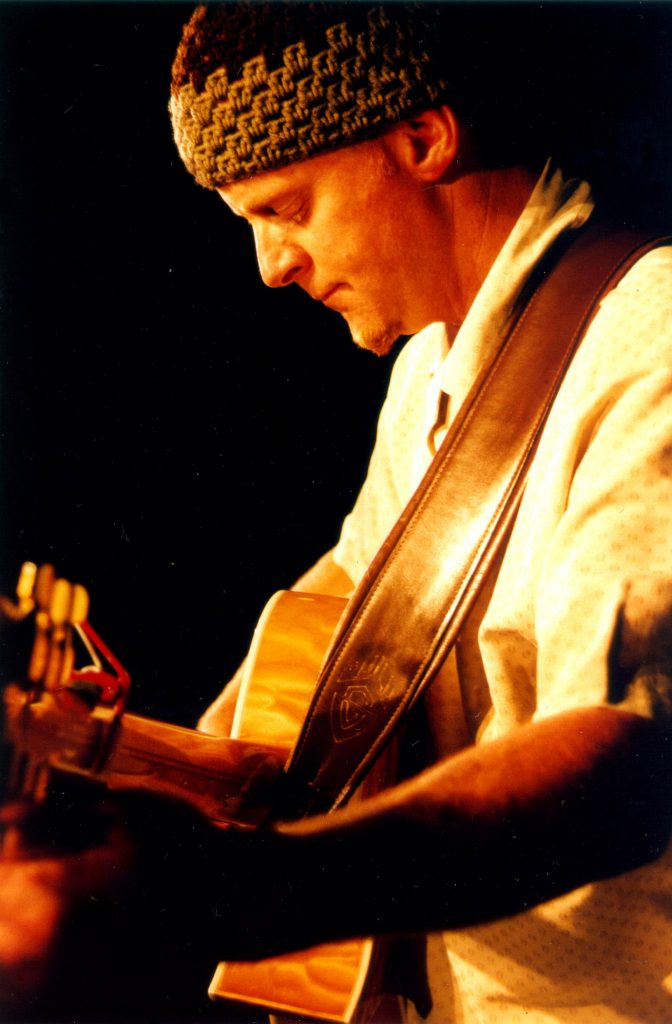 Willy Porter — Six Degrees Records