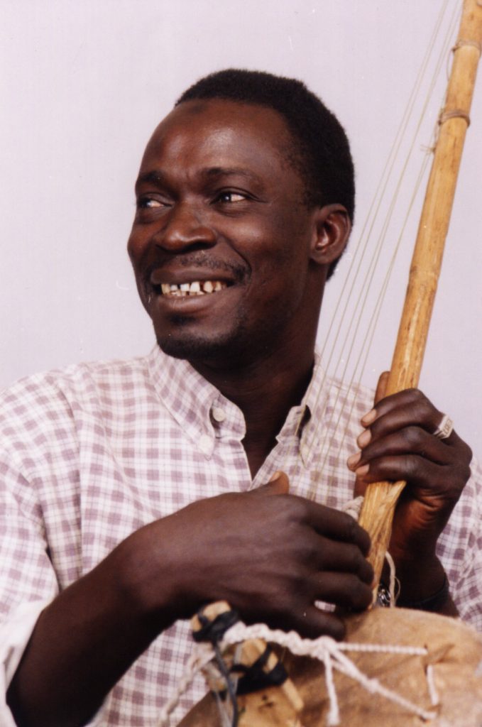 Issa Bagayogo — Six Degrees Records